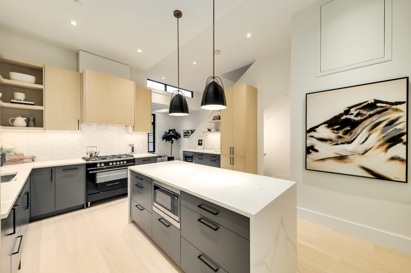 Douglas Park Townhomes & Coach Houses - Averra Development