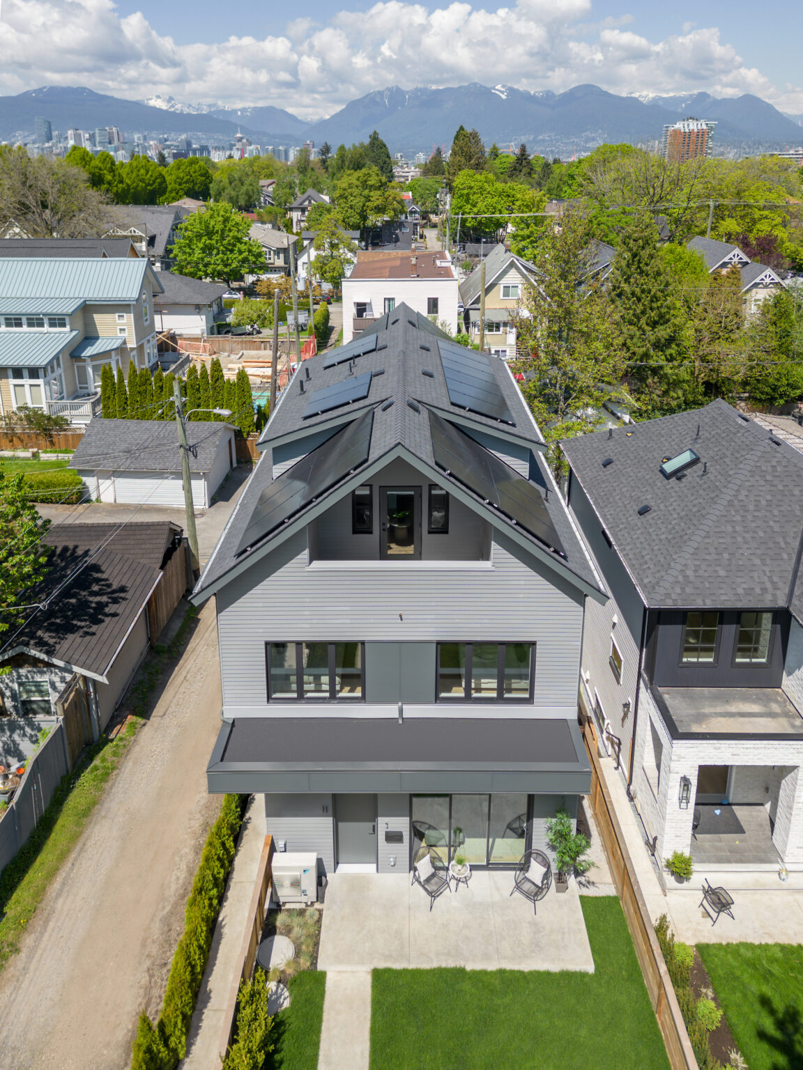 Vancouver's Custom Home Builder - Averra Developments