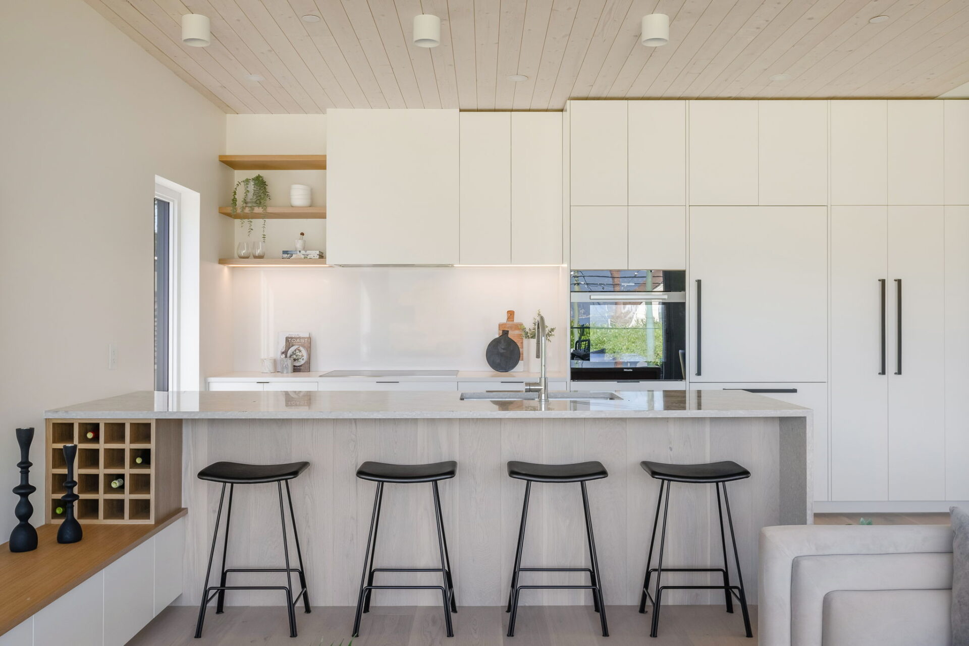 Vancouver's Custom Home Builder - Averra Developments